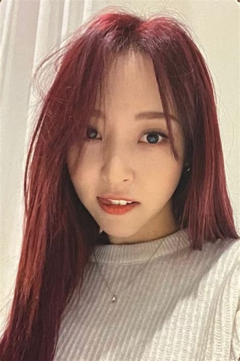 South Korean Girls Korean Girl Groups Piano Girl Mamamoo Moonbyul