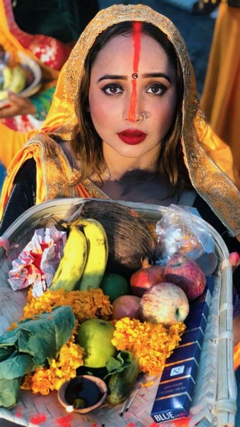 Chhath Puja 2022 Bhojpuri Actresses Wished Chhath Puja Rani Chatterjee