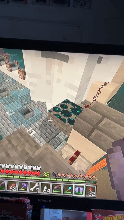 Minecraft Bedrock Scrolller