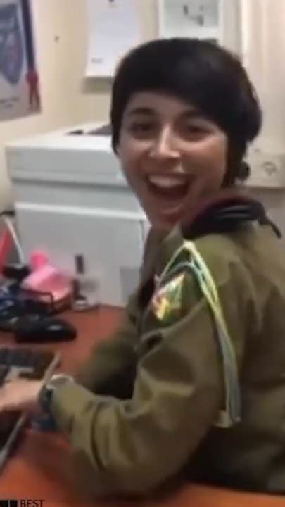 친구 놀릴 때 웃는 방법 Youtube