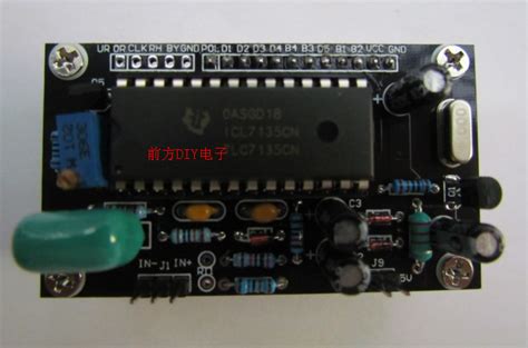 ICL7135 digital voltmeter Digital display voltmeter Four and a half ...