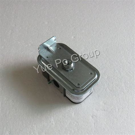 CÔng TẮc Áp SuẤt GiÓ Johnson P Ga 140 001 0 Linh Kiện Bếp Công Nghiệp