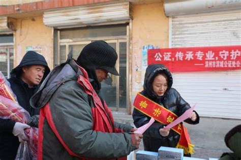 滨城区秦皇台乡：赶黄河大集，“法治年货”带回家宣传册摊位法律