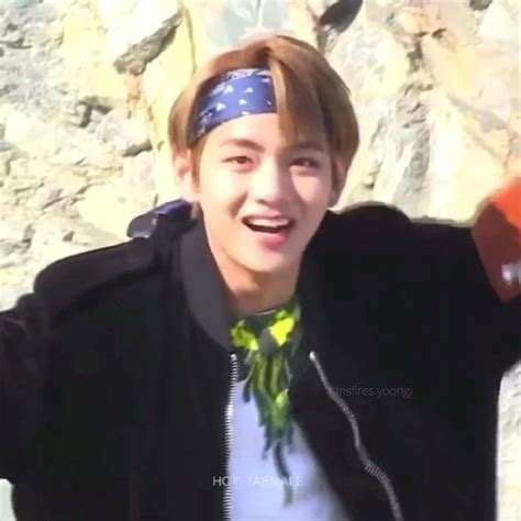 Pin By Raa🌬️🌸🌸🌸💜 On Adorable Tae Taehyung Kim Taehyung Bangtan