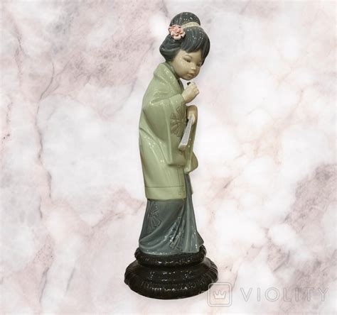 Lladro Порцелянова статуетка Японка з віялом 115908870 купити Violity