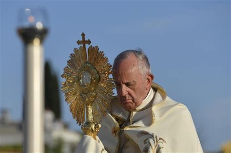 Notificación Solemnidad del Santísimo Cuerpo y Sangre de Cristo Iglesiaactualidad