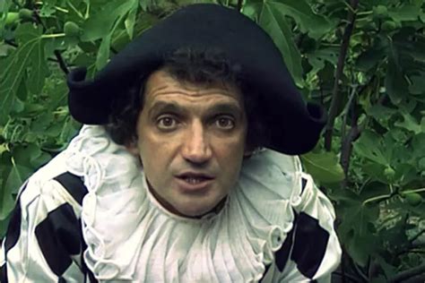 Actorul Mihai Gruia Sandu care a jucat rolul lui Arlechino a trăit o