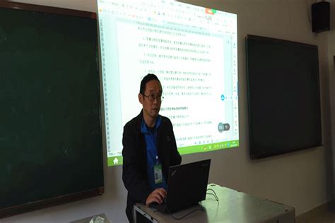 士官教育学院召开学生党小组成立大会