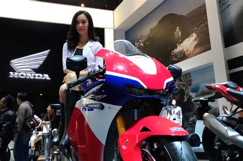 Ini Motor Terbaru Yang Nongkrong Di IIMS 2017