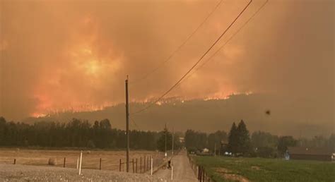 Canada Wildfires 2024 Fire Continues Raging In Town Of Jasper But Key
