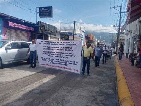 Habitantes de Huixtla Solicitan que Vías del Ferrocarril Sean