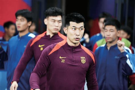 东体：刘殿座韩鹏飞接近蓉城，后者还在考虑国脚级攻击中场