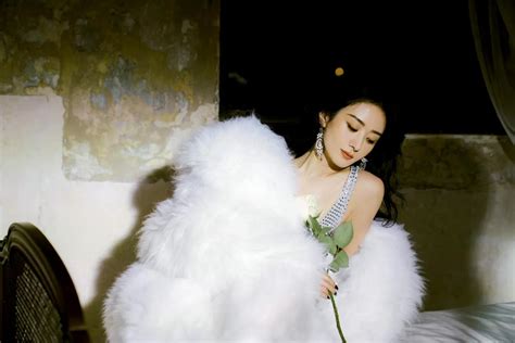 赵丽颖妥妥的许半夏 人物集