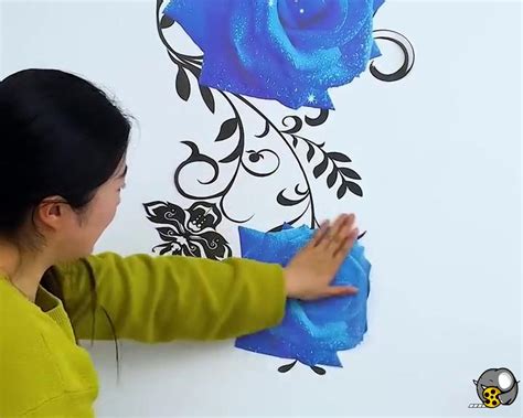 تزیین دیوار با کاغذ نقاشی فیلو