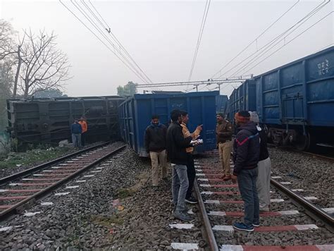 Sultanpur Train Accident Two Freight Trains Collided With Each Other