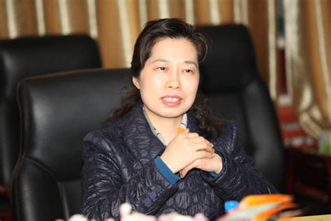 总裁高进华亲切会见河南省遂平县县长何冬