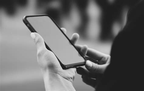 스마트폰 없던 시절이 그리운 사람들 디그 Dig