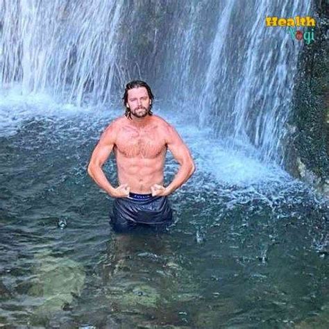 Patrick Schwarzenegger Workout Routine And Diet Plan Health Yogi