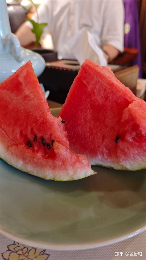 7月10日，鄙人孟怡昭携杭州橡树园股权投资合伙人周玲、杭州 宇修法律咨询徐菲到老朋友浙江省中经发政企合作服务中心银企金融合作委员会秘书长、浙江