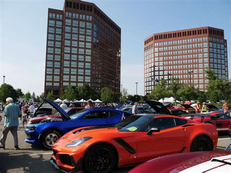Troy Traffic Jam Final Tune Up Hour Detroit Magazine