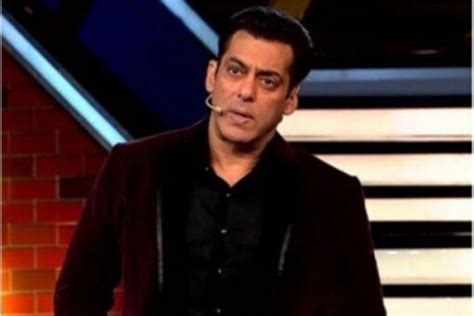 Bigg Boss 13 Salman Khan Blasts Sidharth Asim Rashami On Weekend Ka