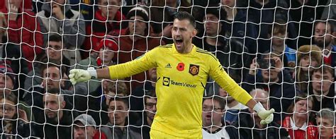 Martin Dubravka oficjalnie zadebiutował w Manchesterze United ManUtd pl