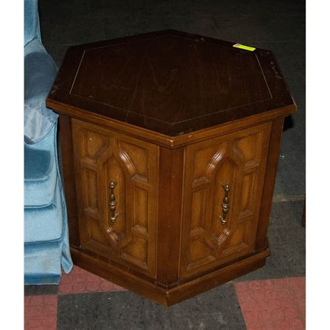 Pair Of Wood Octagon End Tables