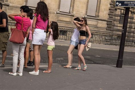 Pretty Skinny Girl Tube Top Long Hair In Paris 2015 Europe Flickr