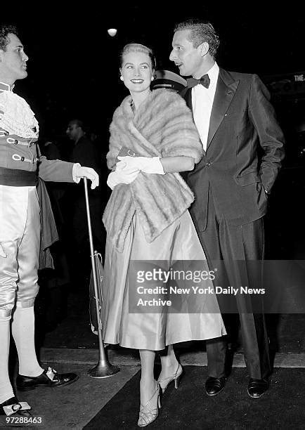 2251 Oleg Cassini Photos And High Res Pictures Getty Images