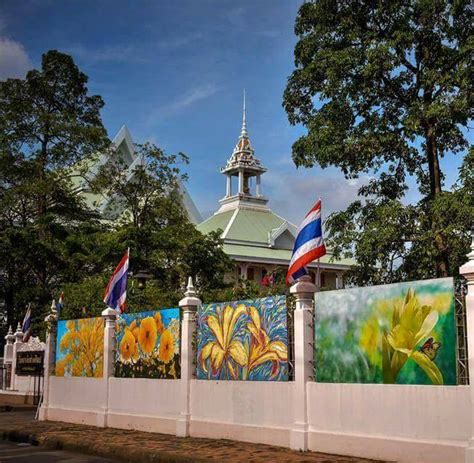 วิทยาลัยช่างศิลป Home Facebook