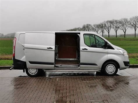 Ford Transit Custom L2 125pk Airco Trekh Gesloten Bestelwagen Trucksnl