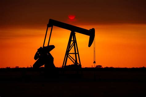 A Guide To The Pros And Cons Of Fossil Fuels Green Coast