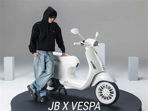 Justin Bieber के फैन्स ध्यान दें देश में लॉन्च हुआ Vespa का जस्टिन