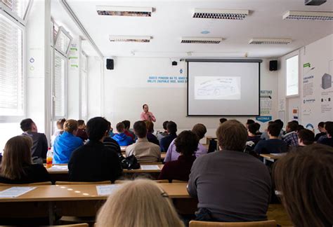 Robert Lešnik Postal častni član Kluba Mercedes Benz Klub Slovenija