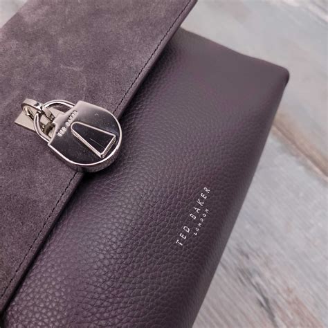 Ted Baker London Helena bags padlock skórzana torebka premium Lublin