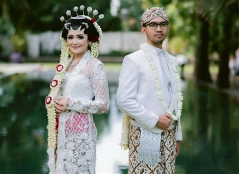 Detail Baju Pengantin Adat Jawa Hijab Koleksi Nomer 56