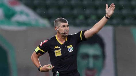FGF divulga arbitragem para o GreNal polêmicas