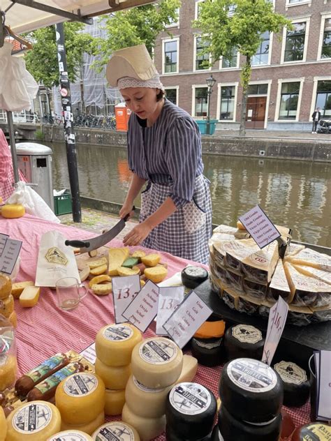 Uit Eten Bij De Javaanse Meisjes In Alkmaar Lekkerweg