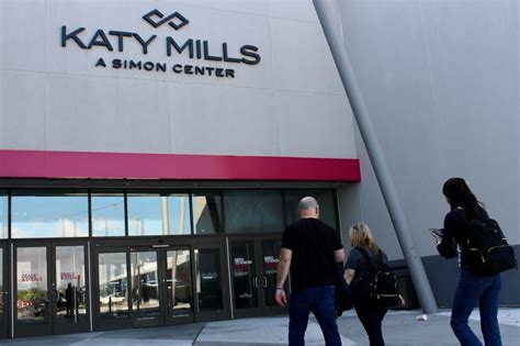 6 Retailers Restaurants Now Open Or Coming Soon To Katy Mills Mall