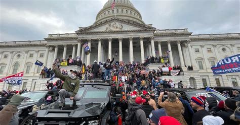 Supreme Court Rules For January 6 Rioter Challenging Obstruction Charge