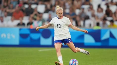 Uswnt Star Jenna Nighswonger On Verge Of Sealing Huge Switch Away From