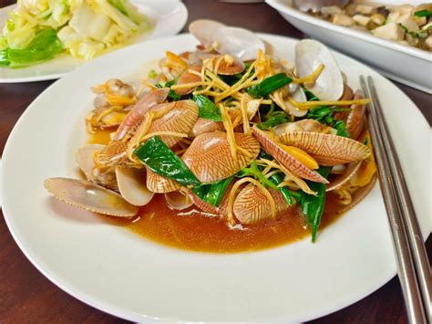 【北海岸平價海產店】 春金活海產、新鮮直送 海鮮控必吃！富基漁港x 新北一日遊推薦 💕小美很愛嚐💕
