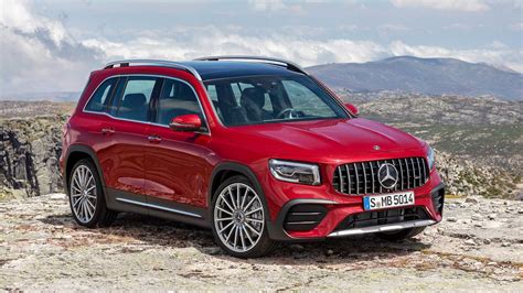 mercedes amg glb 35 debuts with 302 hp still space for seven