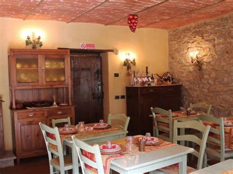 Bed And Breakfast La Maison Des Vignerons Donnas Val Daoste