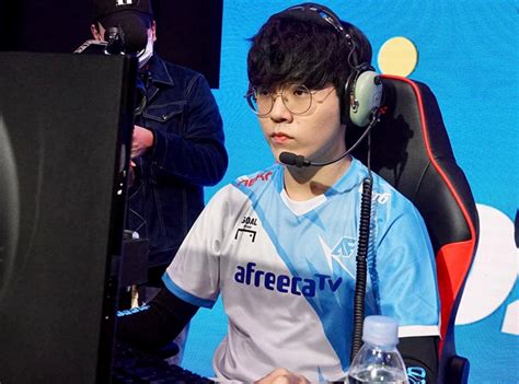 포모스 박상진의 E스토리 언제나 우승을 노리는 테디 박진성 그리고 그가 향하는 밝음