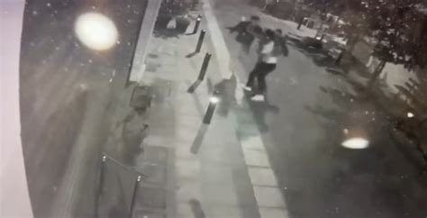 Vranë Kushëririn Që I Abuzoi Sksualisht Në Fëmijëri Si Dy Vëllezërit