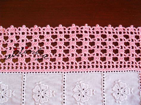 Conjunto De Naperons De Quarto Em Cambraia Bordada E Crochet