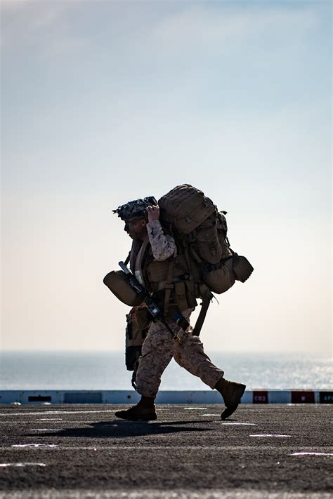 Dvids Images 15th Meu Lifts Off [image 12 Of 18]