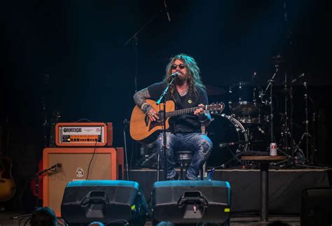 John Corabi Live At The Arcada Theatre Gallery Chicago Music Guide
