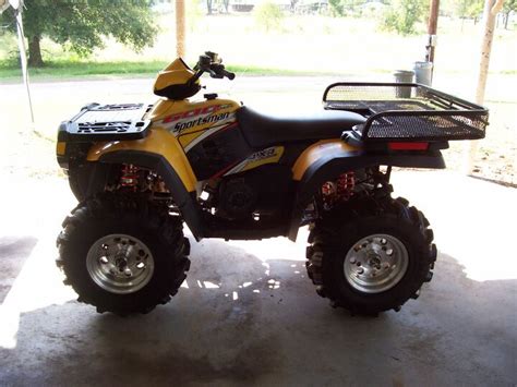 2004 Polaris Sportsman® 600 Twins Media